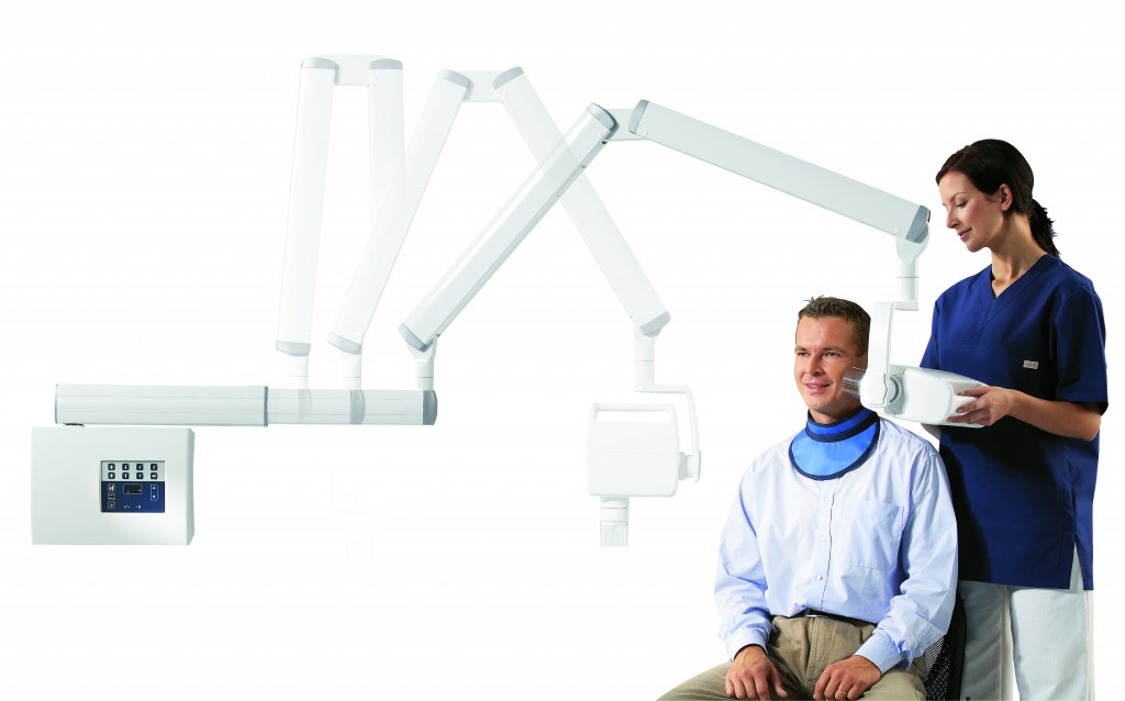 RS55_MINRAY_arms_nurse_patient - 3D2i